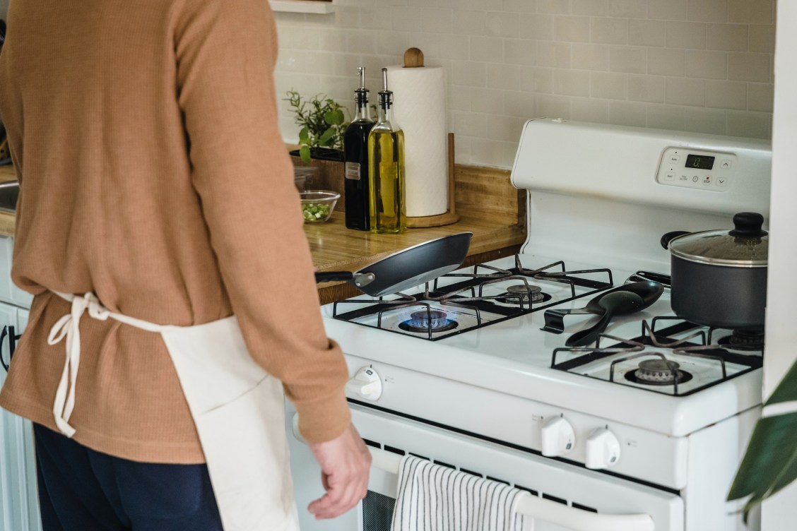 Do natural gas leaks cause air pollution in homes? | Popular Science