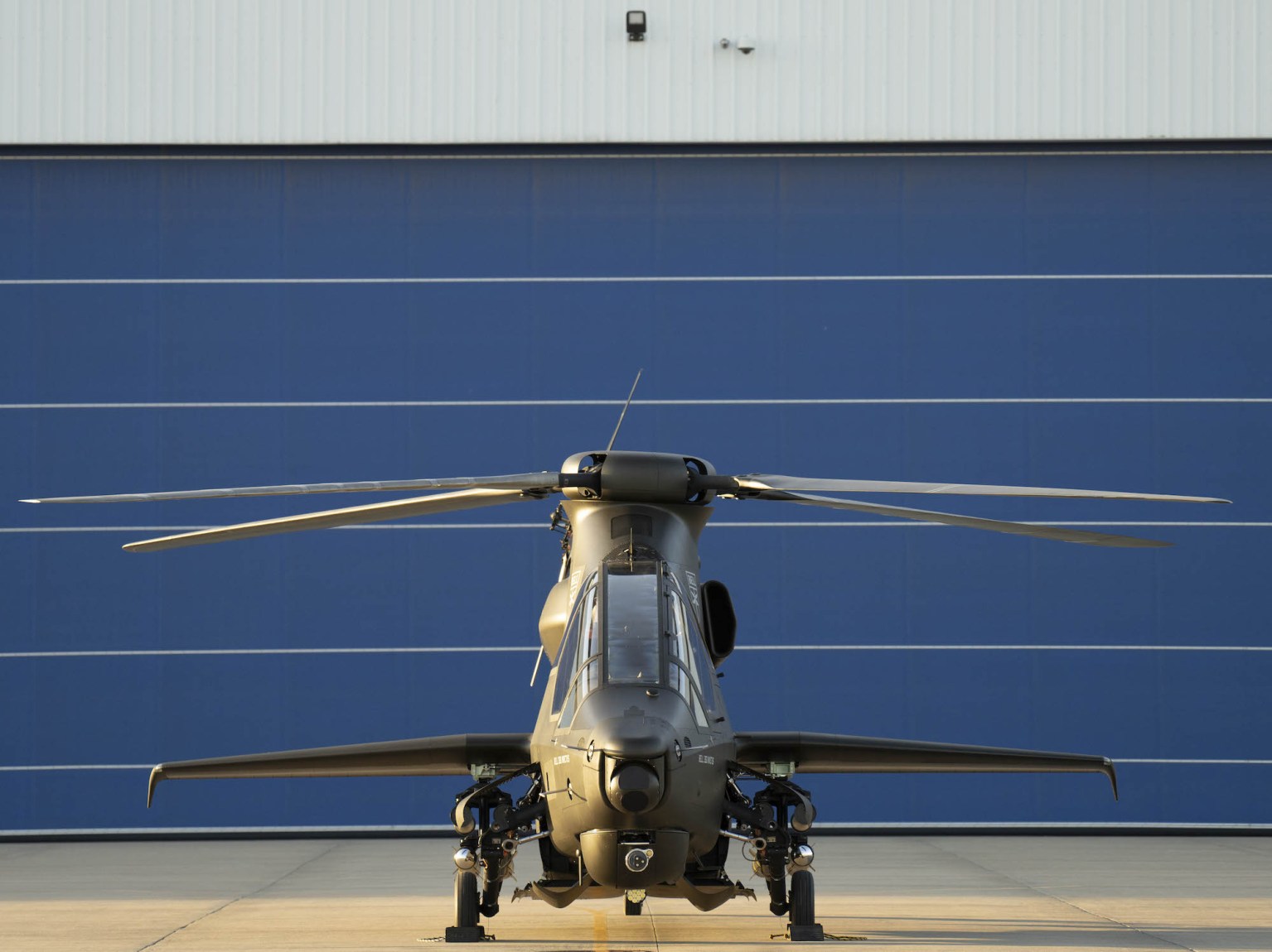 Bell's helicopter has wings to help it handle high speeds | Popular Science