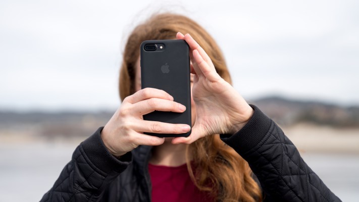 How to use Back Tap on an iPhone | Popular Science