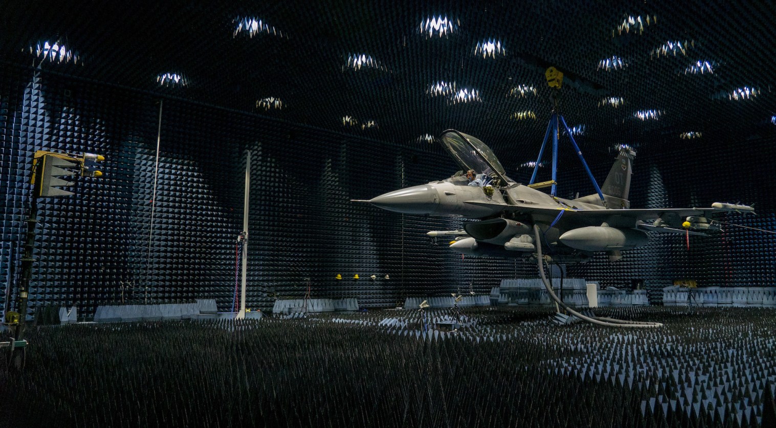 The Air Force's 'Angry Kitten' training device, explained | Popular Science