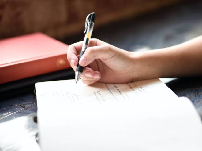 Why writing by hand is better for remembering things | Popular Science