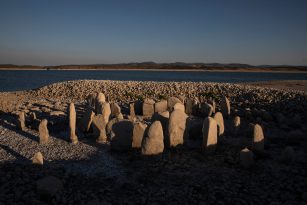 Droughts expose WWII ships, dead bodies, 'Stonehenge' | Popular Science