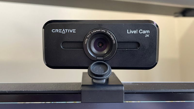 Creative Live! Cam Sync V3 webcam review | Popular Science