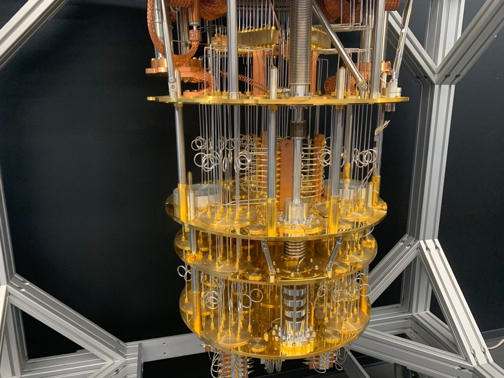 An in-depth look at an IBM quantum computer | Popular Science