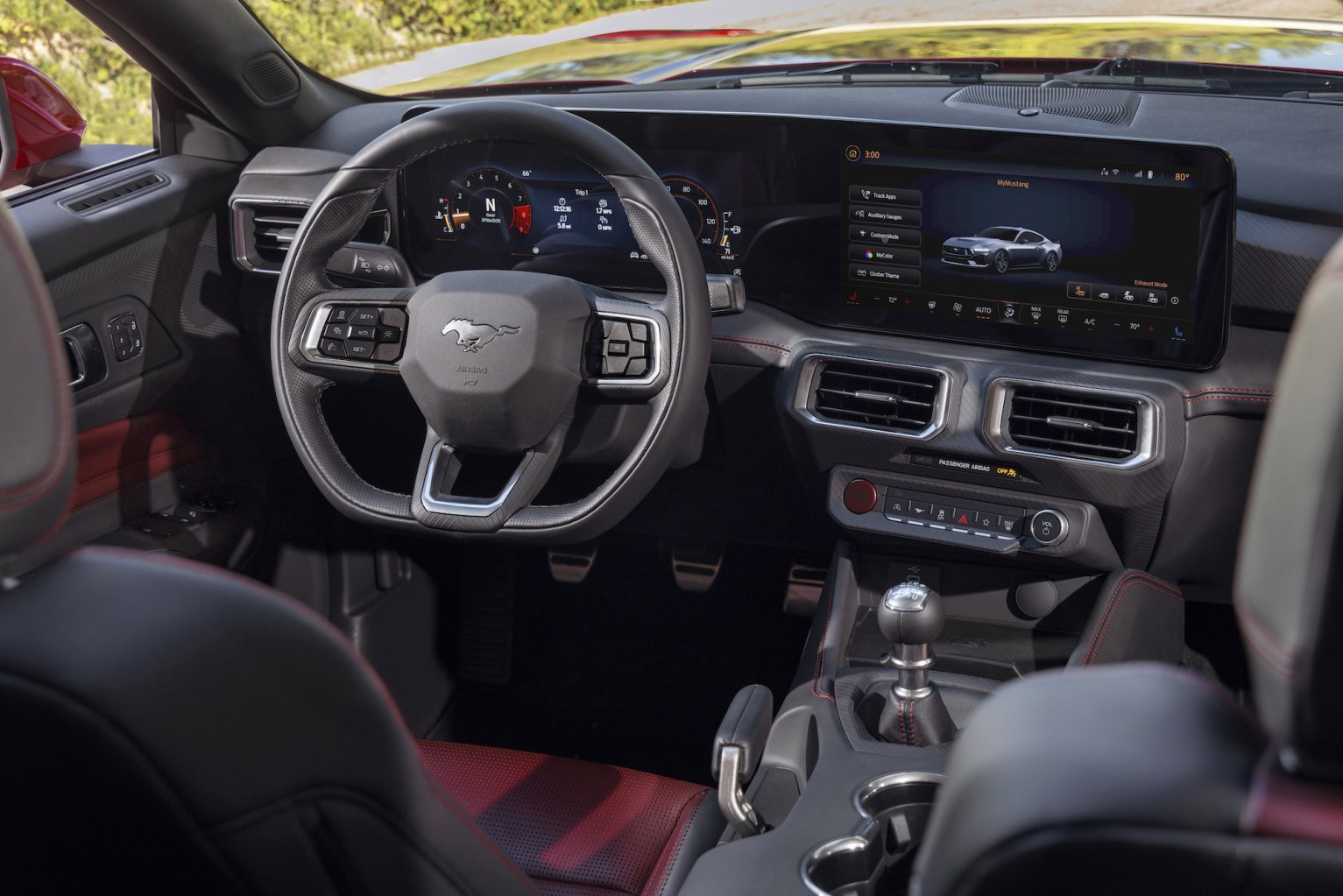 Take a look at the tech in the latest Ford Mustang | Popular Science