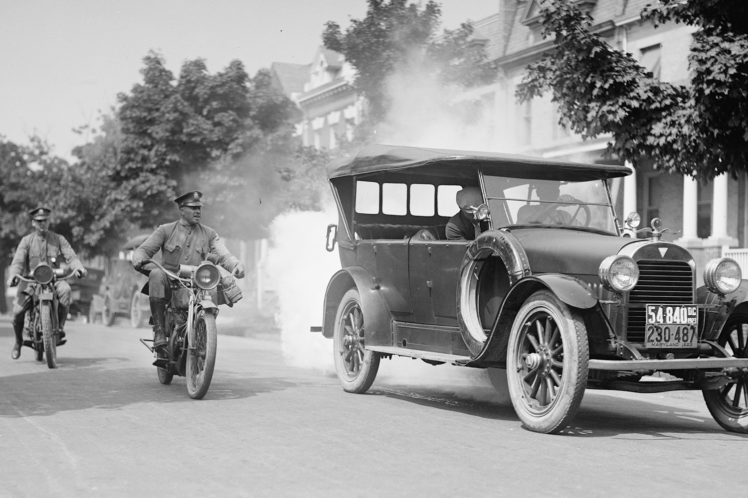 The future of car chases in a self-driving world | Popular Science