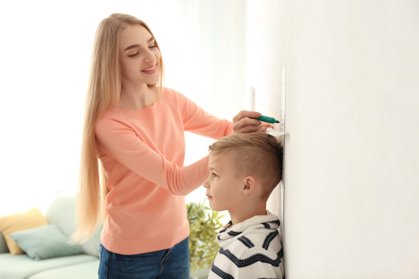 More than 12,000 genetic variants contribute to height | Popular Science