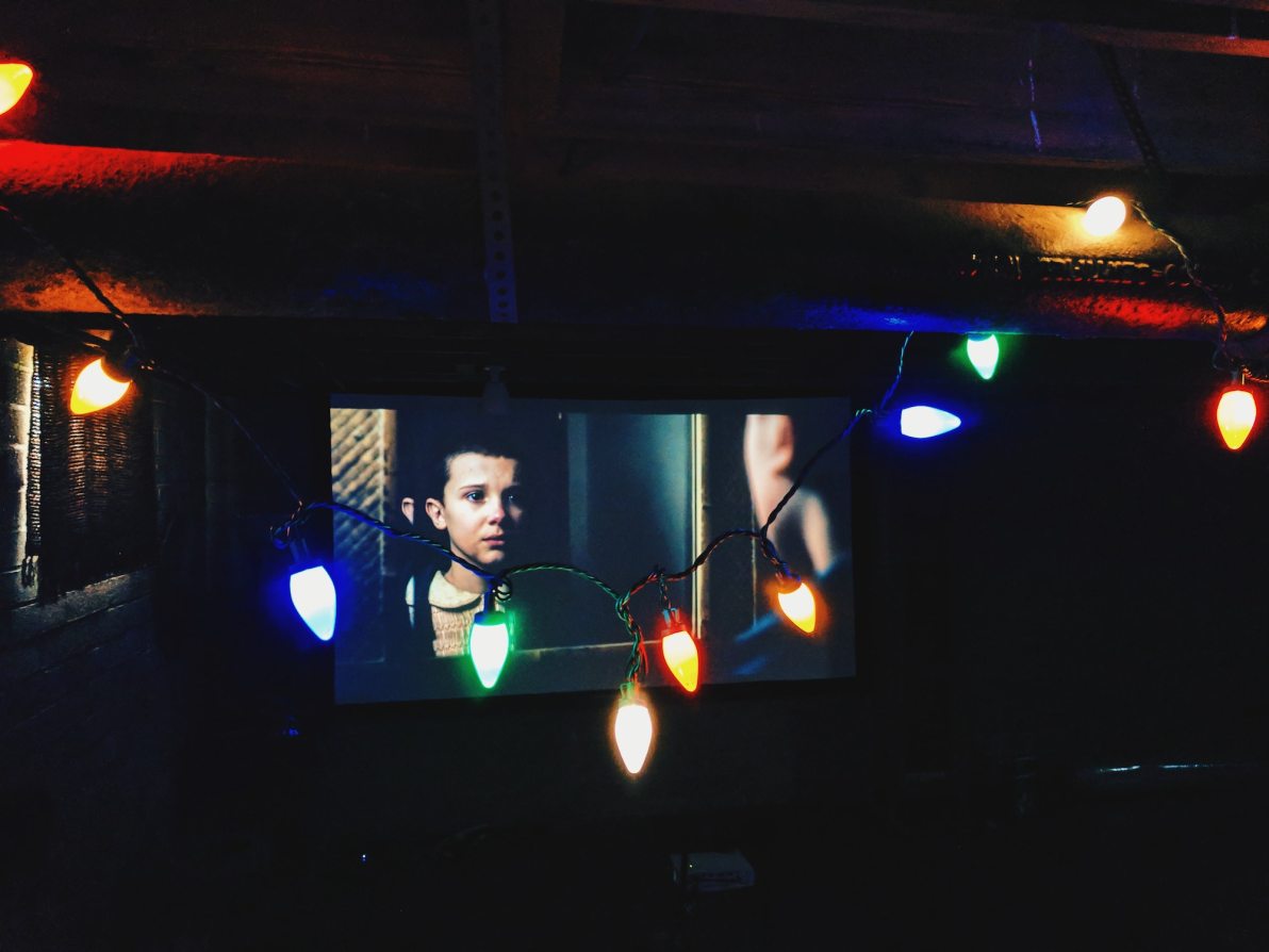 Netflix will launch 'Basic with Ads' tier in November | Popular Science