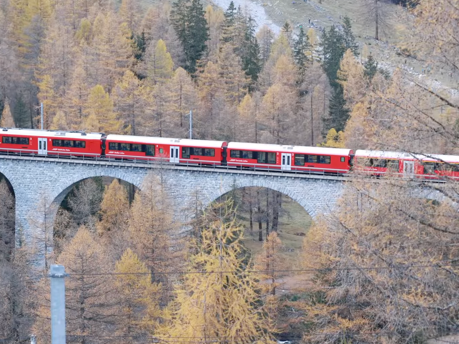 Switzerland sets world record for longest passenger train | Popular Science