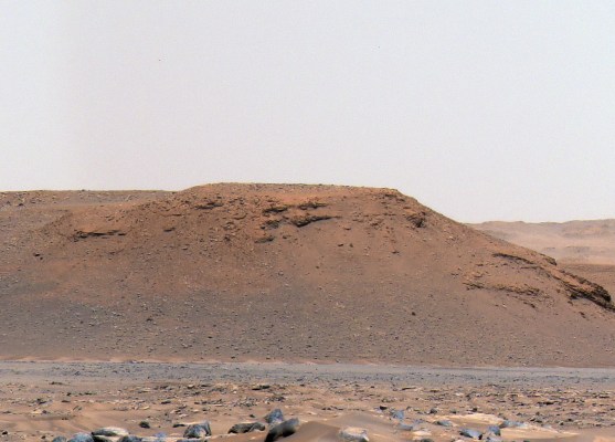 Mars was icy and wet billions of years ago, new study suggests ...