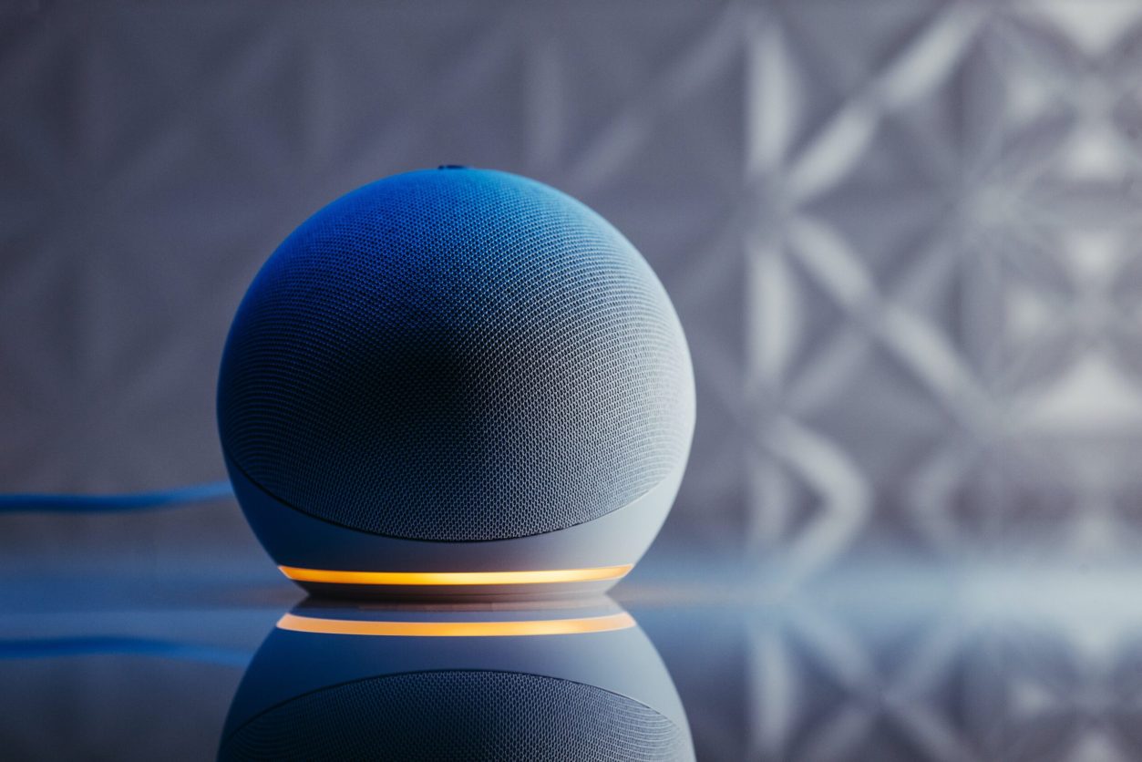 Big tech's problem with voice assistants | Popular Science