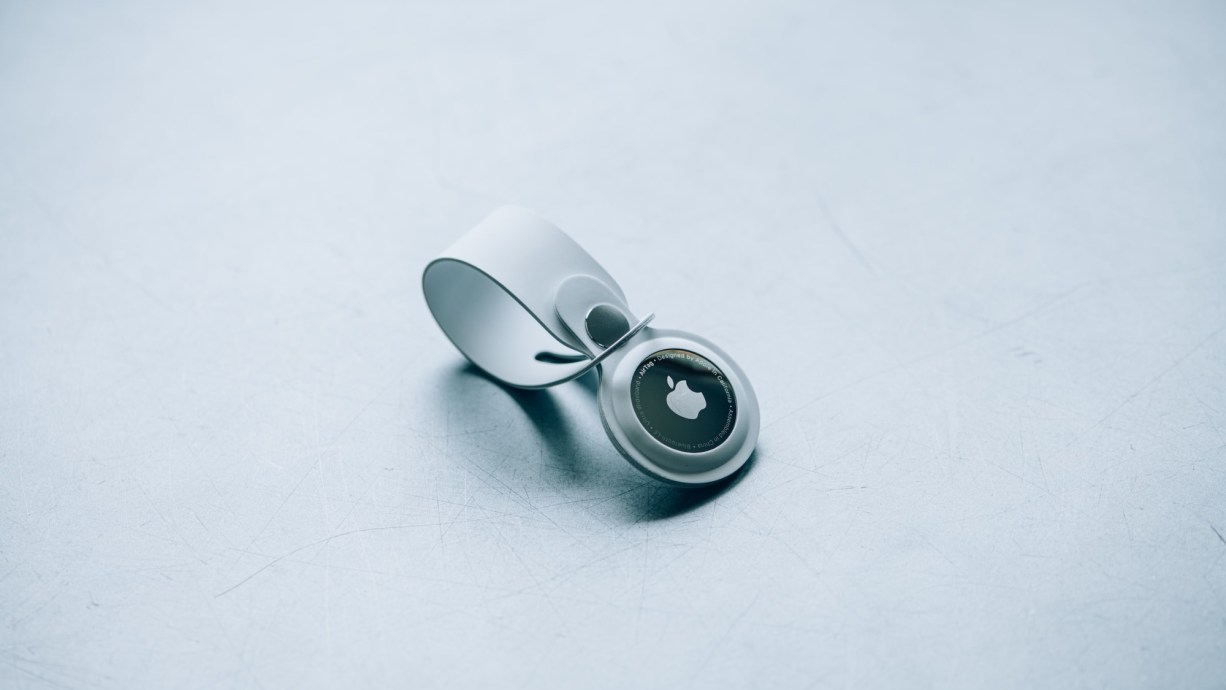 The plan to fight AirTag stalking, explained | Popular Science