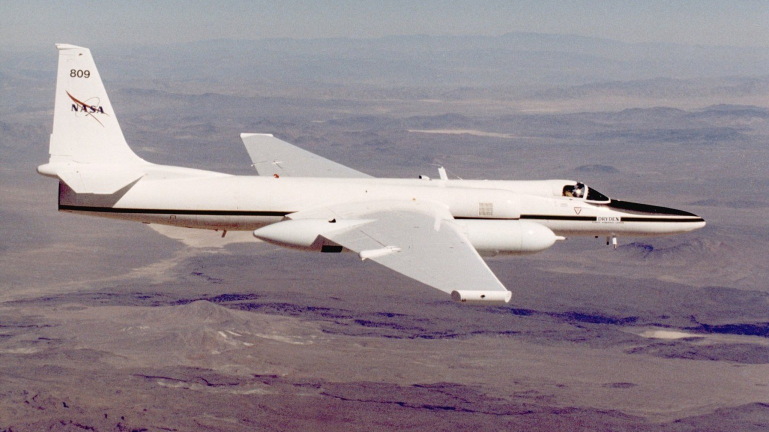 How a spy plane became NASA's climate watcher | Popular Science