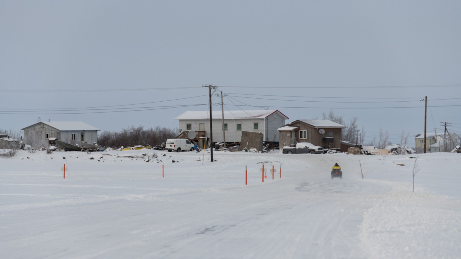 What it takes to build Alaska’s icy highways | Popular Science