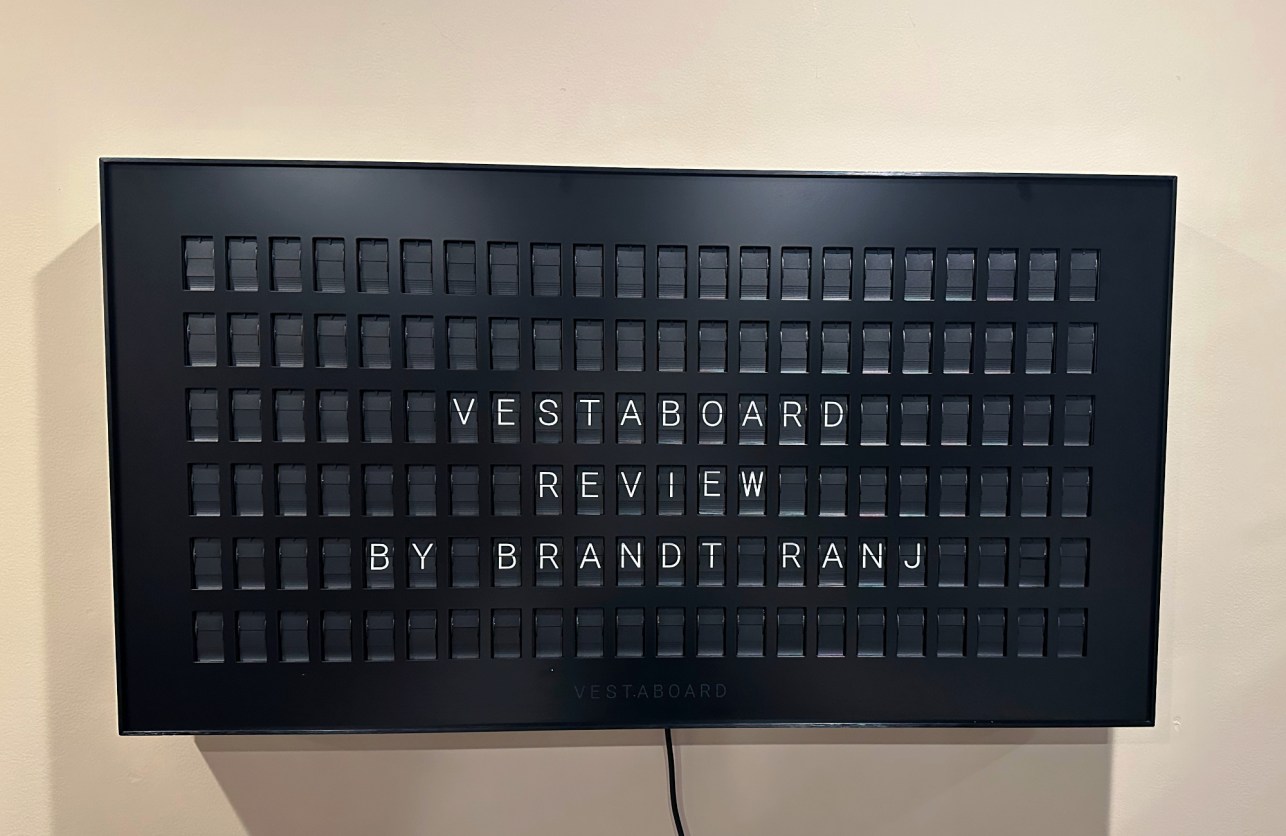 Vestaboard smart messaging display: A sign of things to come? | PopSci
