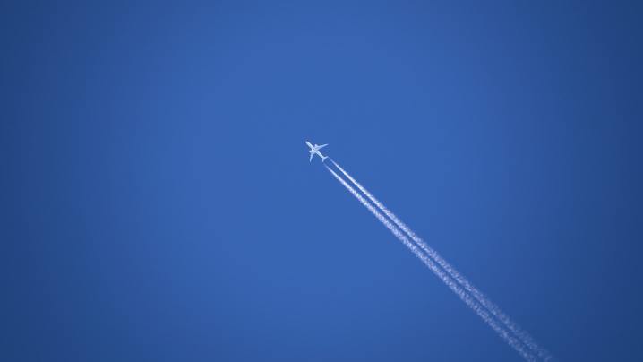 How high do planes fly? | Popular Science