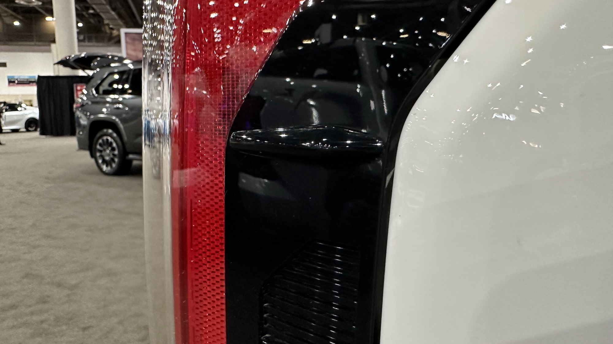 The 'fish fins' on some Toyotas, explained | Popular Science