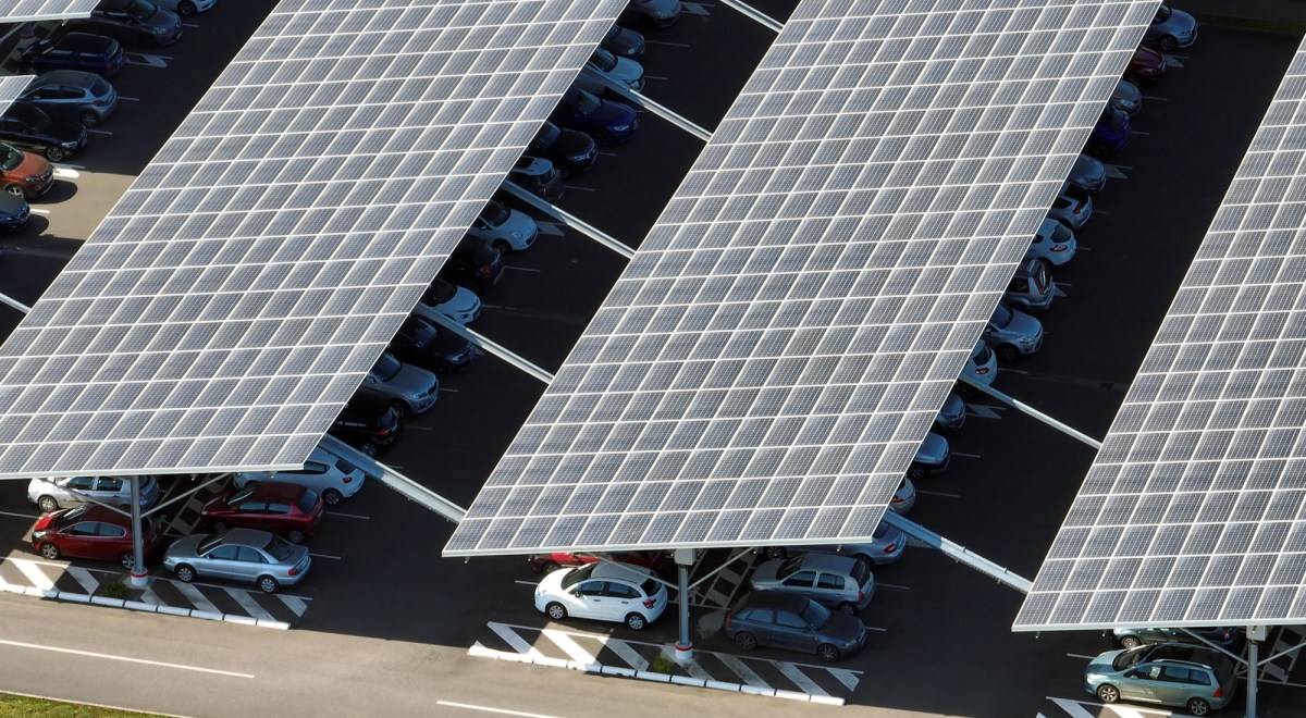 Parking lot solar canopies strengthen the power grid | Popular Science