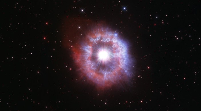 Astronomers find spiraling stars heading towards a rare cosmic ...