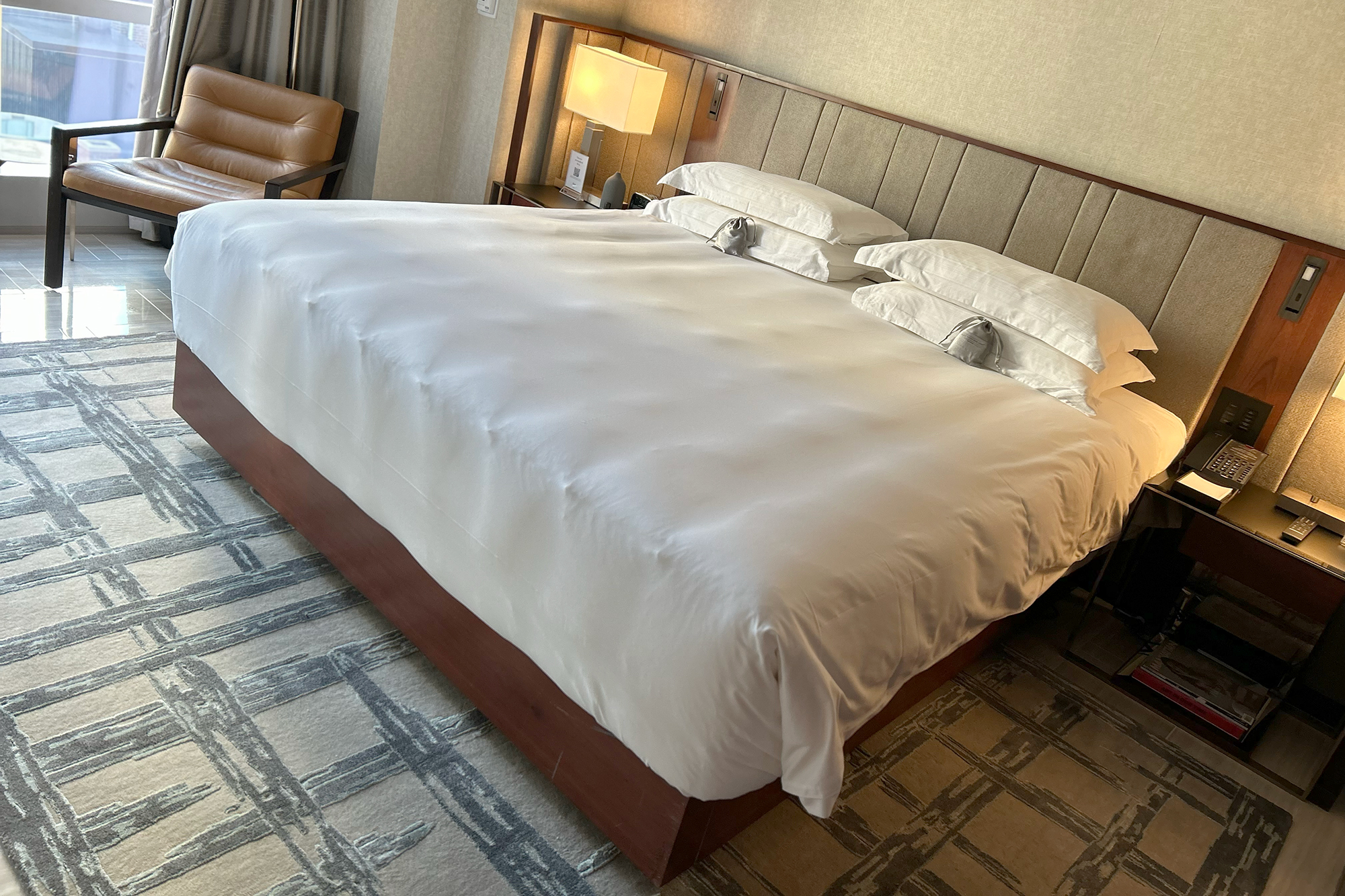 I celebrated Sleep Awareness Week 2023 on a $7,000 smart mattress and ...