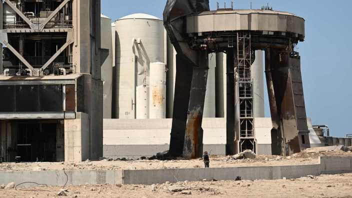 SpaceX accused of dumping polluted Starship wastewater in Texas for ...