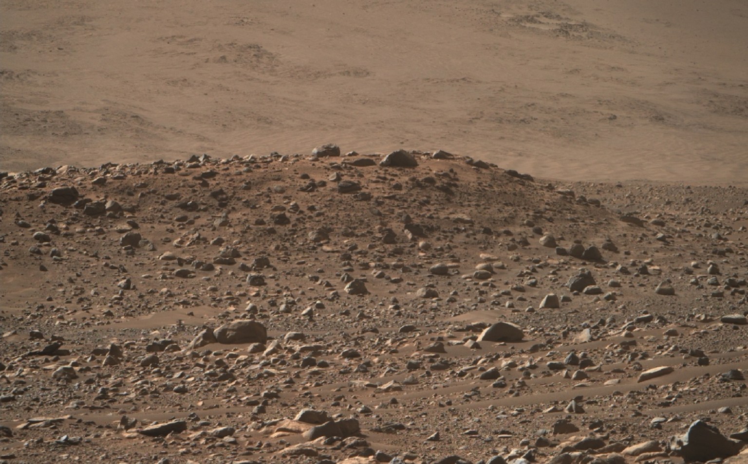 NASA's Perseverance Rover spots damaged, lonely Ingenuity helicopter in ...