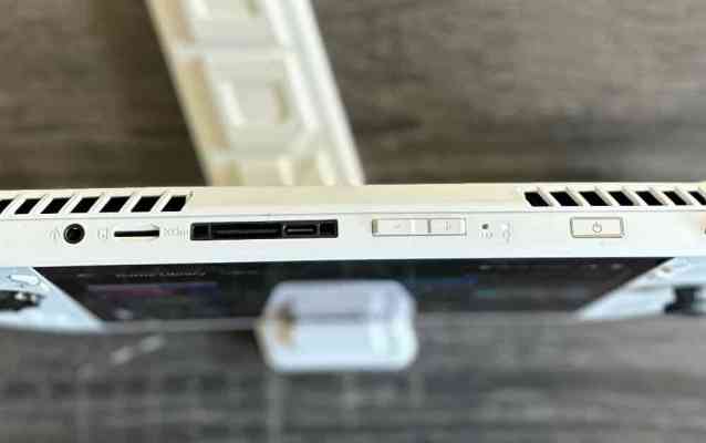 ASUS ROG Ally review: The best way to game on the go | Popular Science