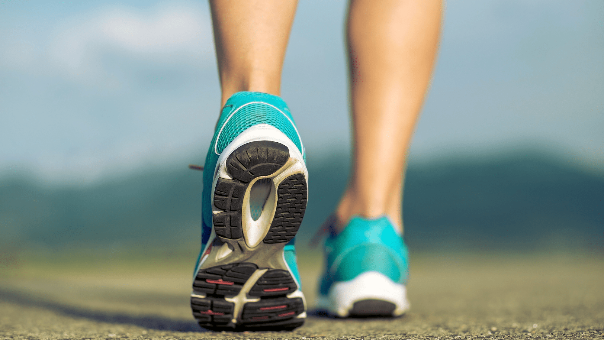 Humans evolved flexible arches to walk upright | Popular Science