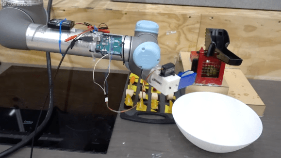 Watch a robot 'chef' create its own salads | Popular Science