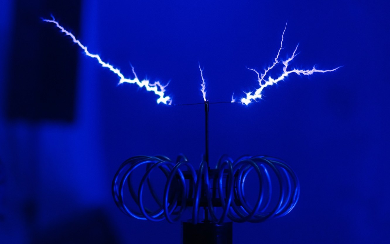 How does electricity work? | Popular Science