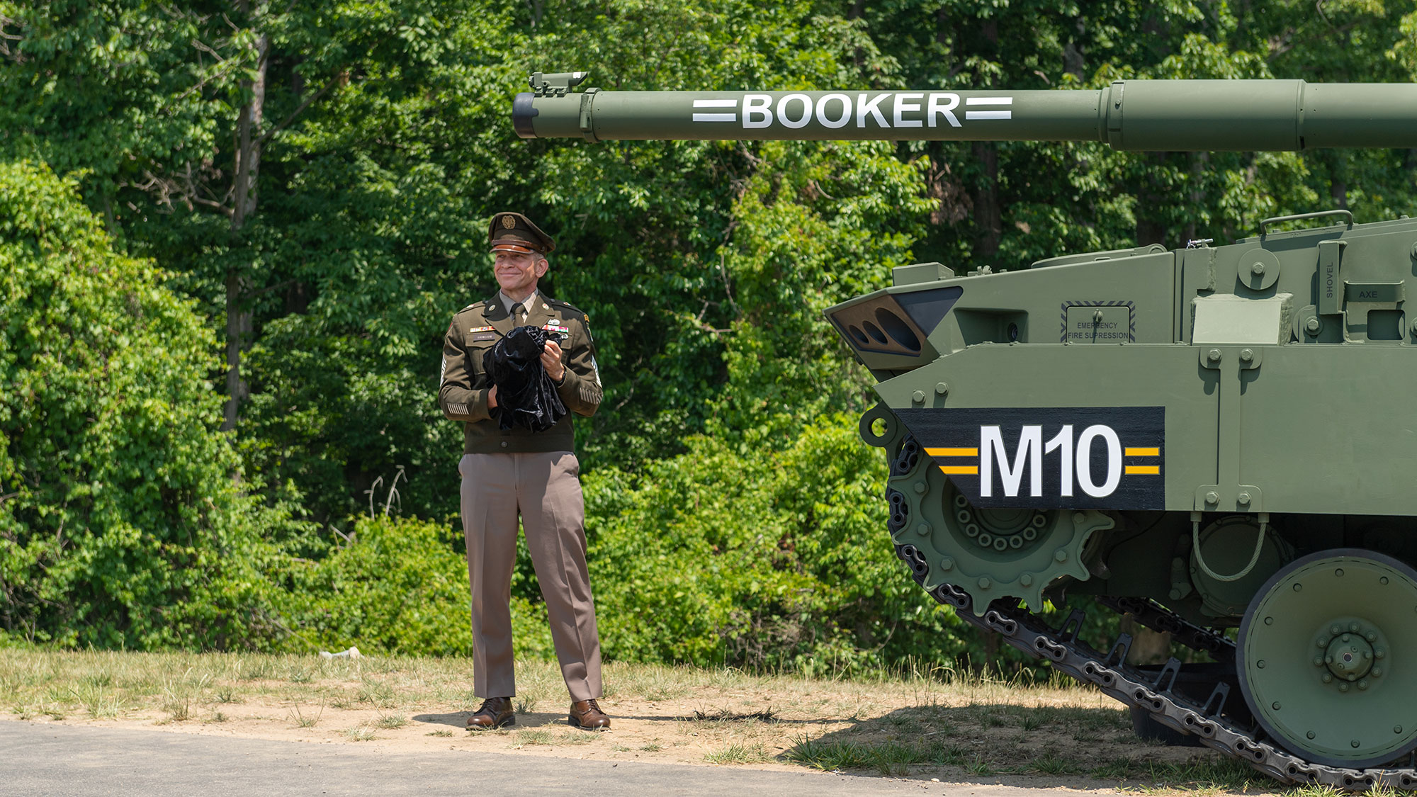 The story behind the Army's new tank-like vehicle | Popular Science