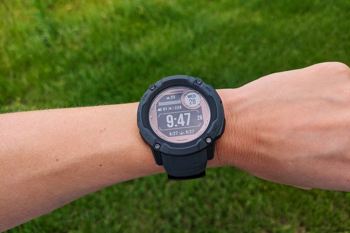 The best hiking watches, tested and reviewed | PopSci