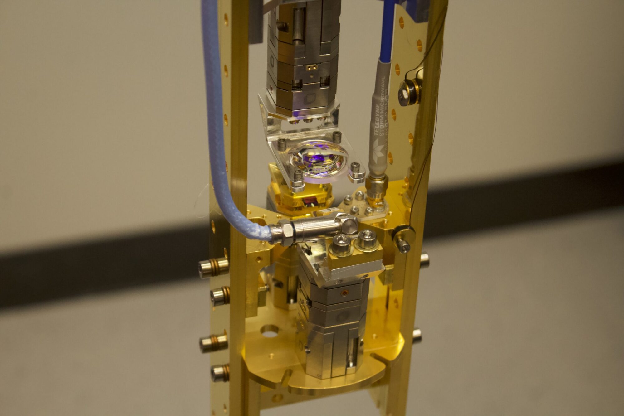 AWS is using diamonds for quantum memory | Popular Science