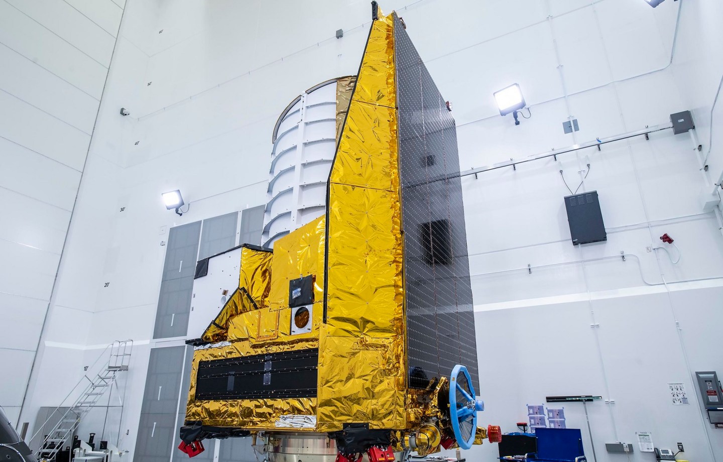 Euclid Space Telescope will measure dark matter | Popular Science