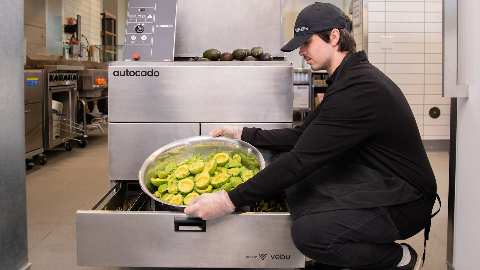 Chipotle tests an avocado-scooping bot | Popular Science