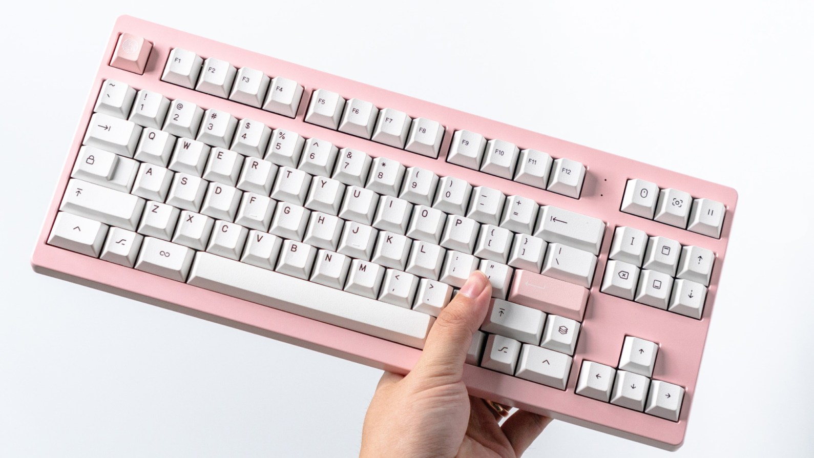 MONOKEI Standard keyboard review: A gateway to mechanical obsession ...