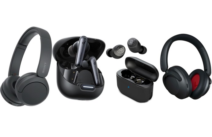 The best earbuds for small ears in 2024, tested and reviewed | Popular ...