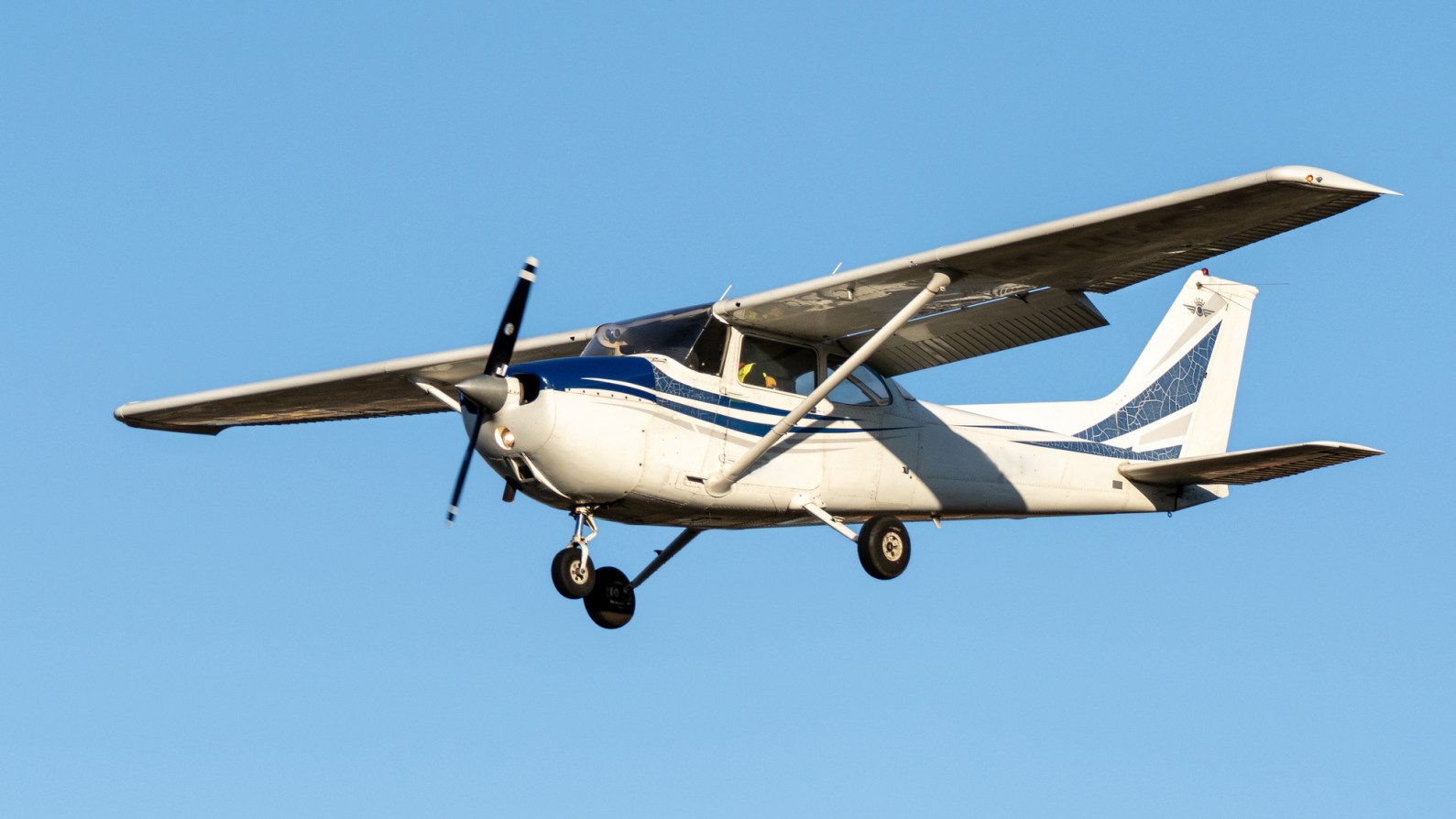 Small planes' leaded fuel remains a public health hazard, EPA says ...