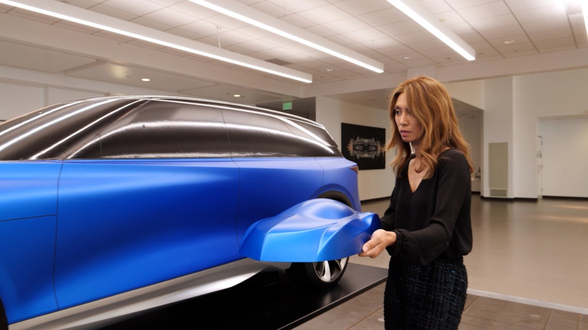 This blue paint color for cars uses nano-pigments for more intensity ...