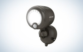 The best outdoor motion sensor lights for your home or business ...
