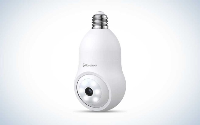 The best light bulb security cameras | Popular Science