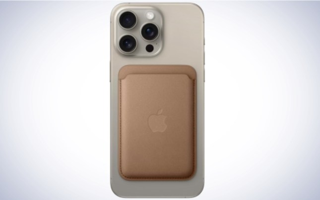 The best MagSafe wallets | Popular Science
