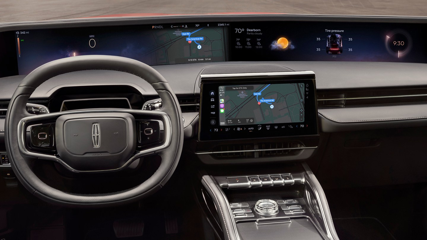 The 2024 Lincoln Nautilus has a 48-inch panoramic 'infotainment' screen ...