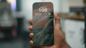 How to customize your phone's always on display | Popular Science