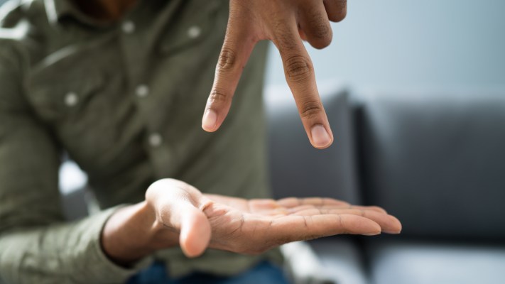 Computer modeling is tracing the hidden evolution of sign languages ...