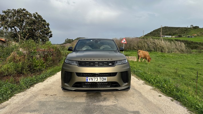 Range Rover Sport SV first drive: A rugged off-roader that feels like a ...