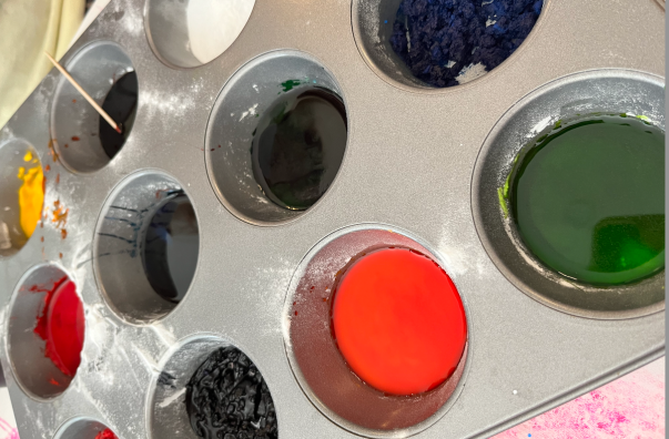 How to dye volcano Easter eggs and create color explosion | Popular Science