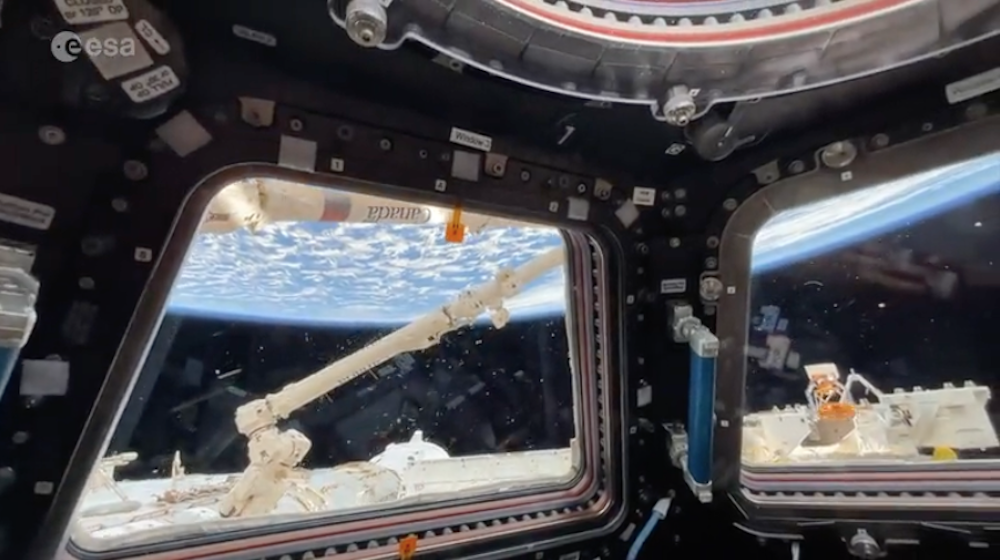 Let this astronaut show you around the International Space Station ...