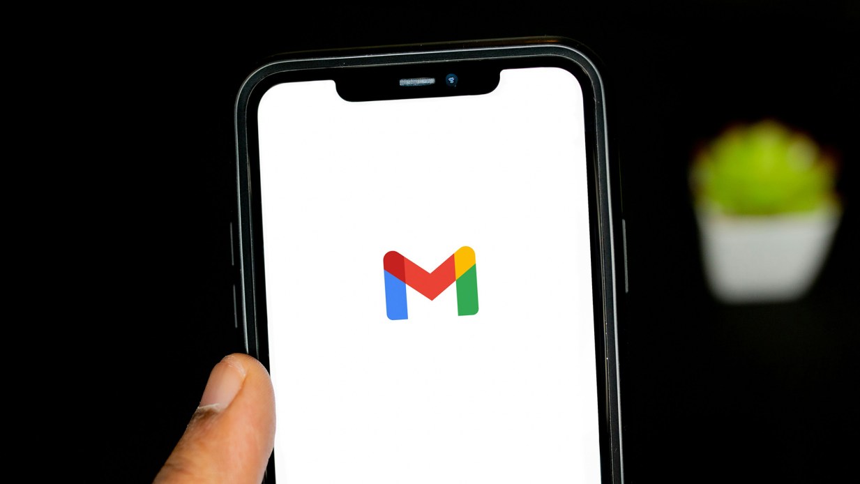 7 essential tips for using Gmail on your phone | Popular Science