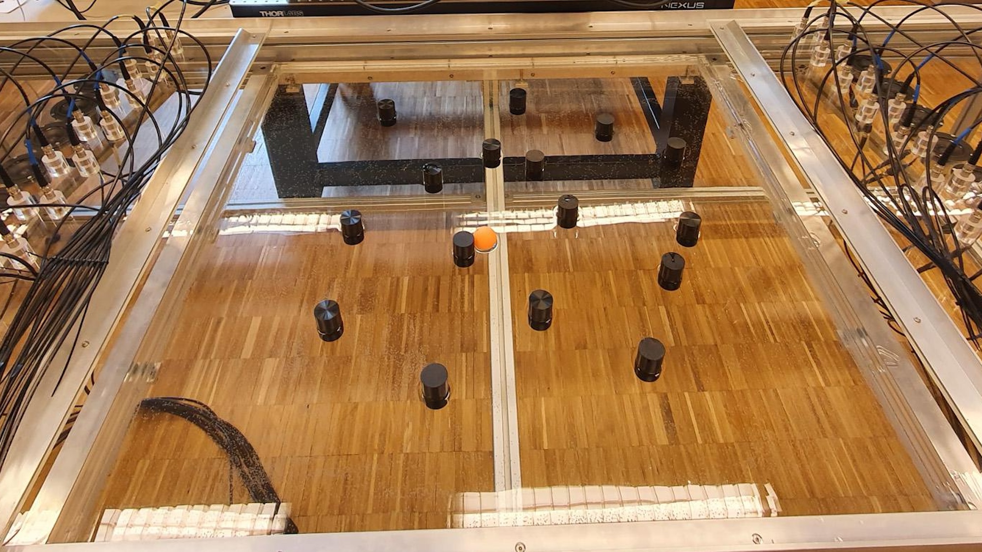 Sound waves power ping-pong ball through aquatic obstacle course ...